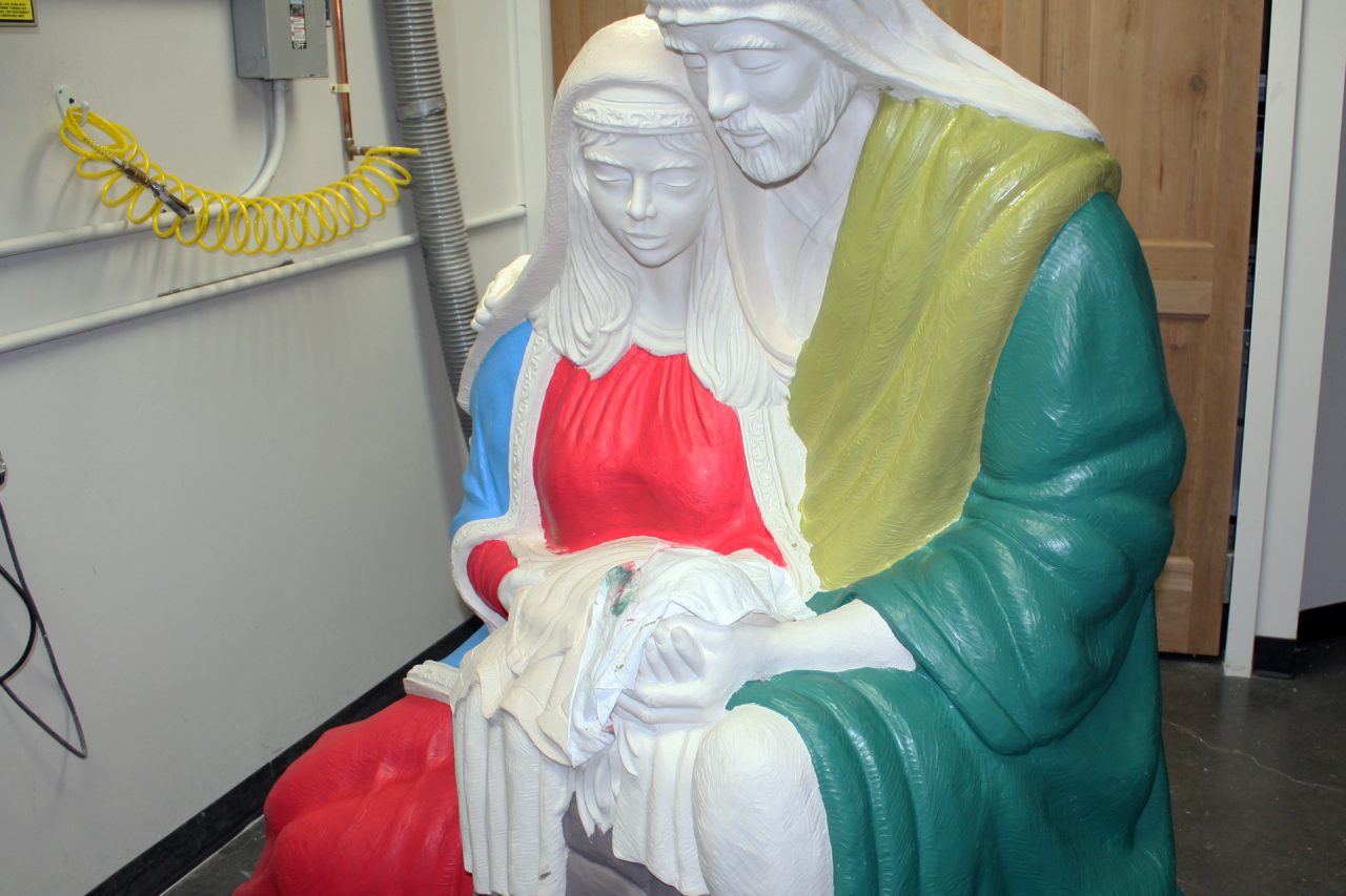 FAQ's - Big Nativity - Life Size Nativity Sets